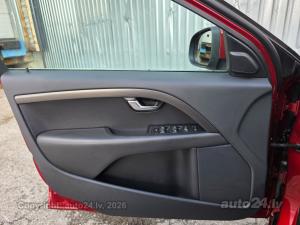 Sarkans Volvo V70 2015 Tallina, ar dzinēja tilpumu 2.00 L un nobraukumu 267 tūkst. km par 7490 €, foto 20 vietnē AUTOMOTO.COM.LV