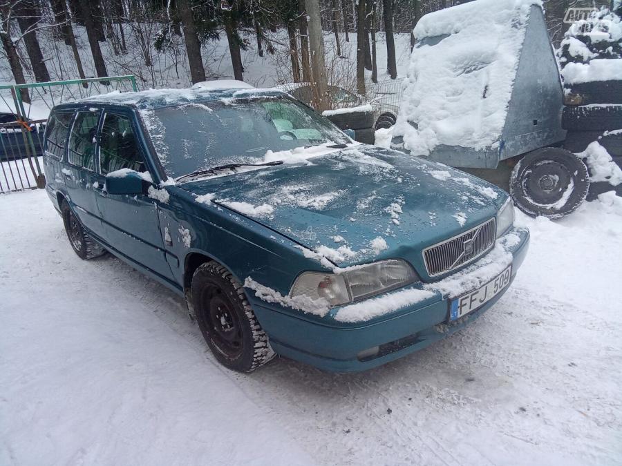 Volvo V70 1998 Viļņa, ar dzinēja tilpumu 2.00 L un nobraukumu 400 tūkst. km par 550 €, foto 3 vietnē AUTOMOTO.COM.LV