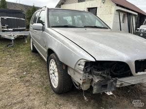 Volvo V70 1998 Varėna, ar dzinēja tilpumu 2.50 L un nobraukumu 400 tūkst. km par 360 €, foto 3 vietnē AUTOMOTO.COM.LV