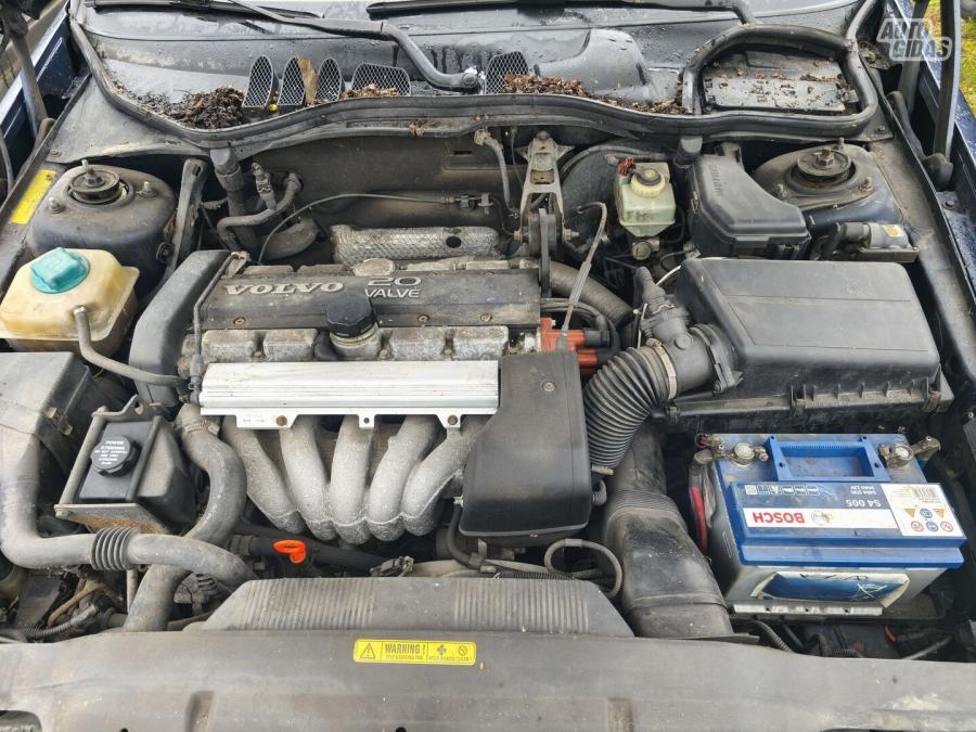 Volvo V70 1998 Ignalina, ar dzinēja tilpumu 2.40 L un nobraukumu 378 tūkst. km par 430 €, foto 8 vietnē AUTOMOTO.COM.LV