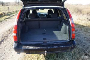 Volvo V70 1998 in Kaunas, with an engine capacity of 2.50 L and mileage of 566 thousand km for 550 €, photo 9 on AUTOMOTO.COM.LV