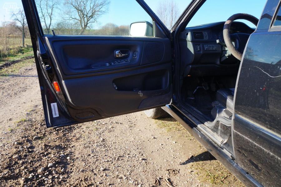 Volvo V70 1998 in Kaunas, with an engine capacity of 2.50 L and mileage of 566 thousand km for 550 €, photo 10 on AUTOMOTO.COM.LV