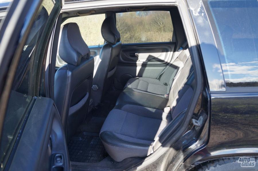 Volvo V70 1998 in Kaunas, with an engine capacity of 2.50 L and mileage of 566 thousand km for 550 €, photo 13 on AUTOMOTO.COM.LV