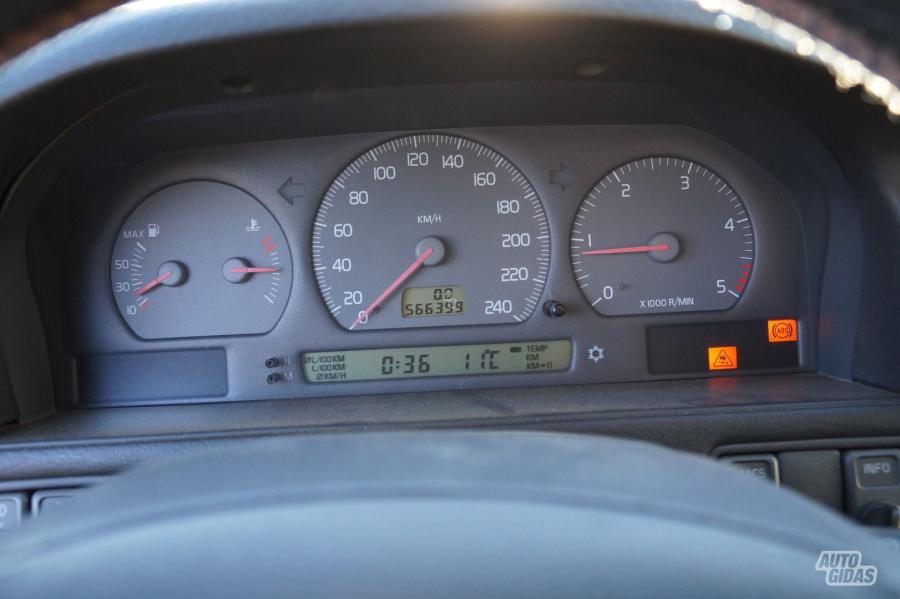 Volvo V70 1998 in Kaunas, with an engine capacity of 2.50 L and mileage of 566 thousand km for 550 €, photo 19 on AUTOMOTO.COM.LV