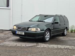Volvo V70 1999 in Rakvere, with an engine capacity of 2.50 L and mileage of 282 thousand km for 2600 €, photo  on AUTOMOTO.COM.LV