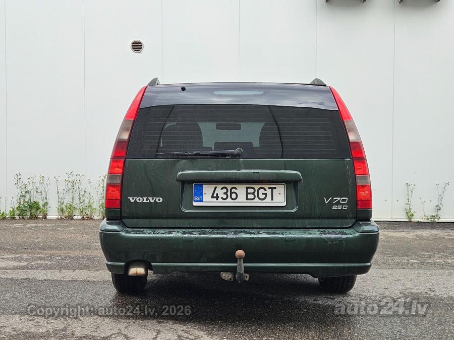 Volvo V70 1999 in Rakvere, with an engine capacity of 2.50 L and mileage of 282 thousand km for 2600 €, photo 6 on AUTOMOTO.COM.LV