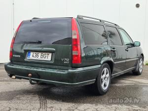 Volvo V70 1999 in Rakvere, with an engine capacity of 2.50 L and mileage of 282 thousand km for 2600 €, photo 13 on AUTOMOTO.COM.LV