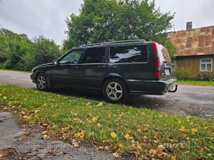 Volvo V70 1999 in Rakvere, with an engine capacity of 2.50 L and mileage of 282 thousand km for 2600 €, photo 18 on AUTOMOTO.COM.LV