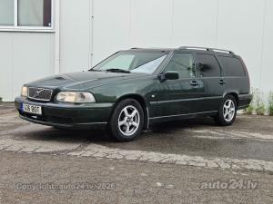 Volvo V70 1999 in Rakvere, with an engine capacity of 2.50 L and mileage of 282 thousand km for 2600 €, photo 19 on AUTOMOTO.COM.LV