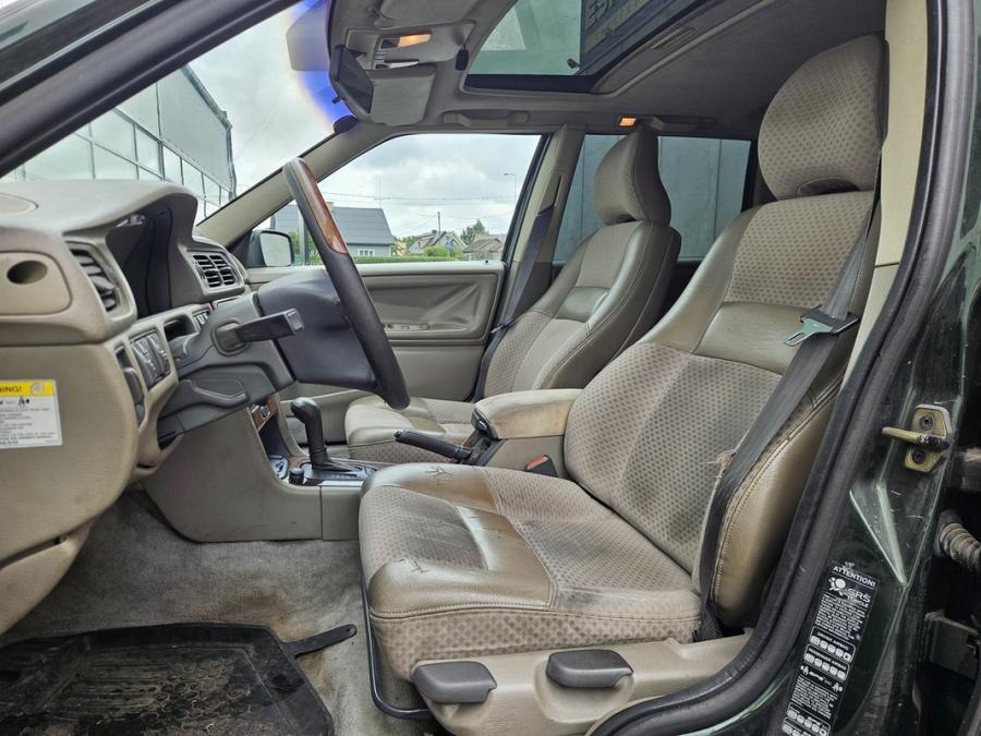 Volvo V70 1999 in Rakvere, with an engine capacity of 2.50 L and mileage of 282 thousand km for 2600 €, photo 10 on AUTOMOTO.COM.LV