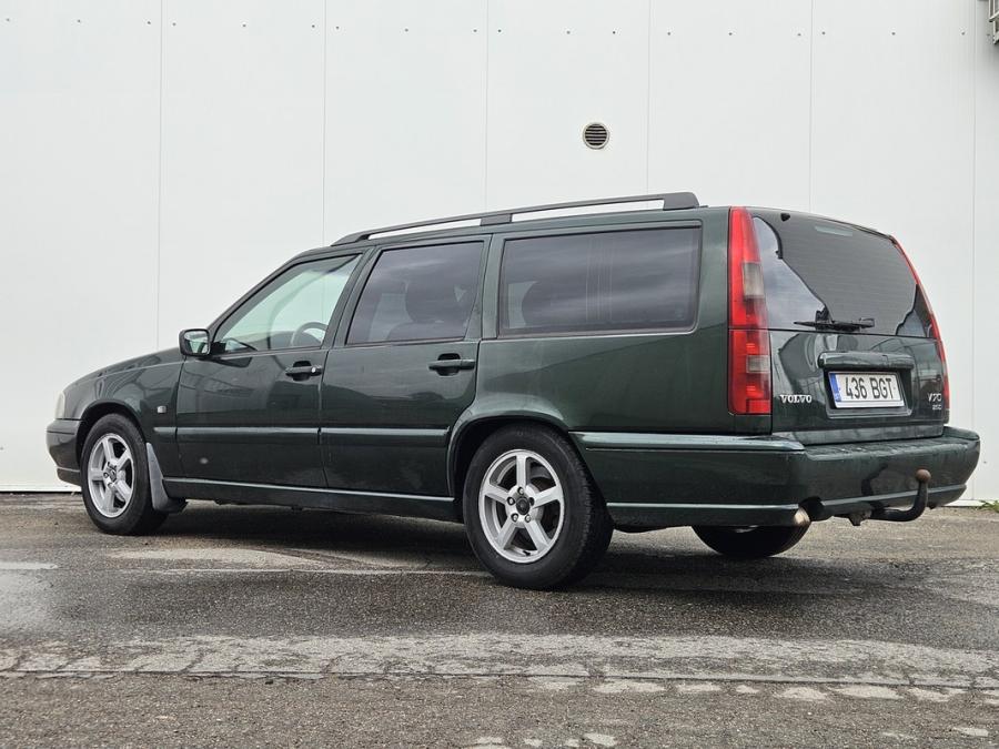 Volvo V70 1999 in Rakvere, with an engine capacity of 2.50 L and mileage of 282 thousand km for 2600 €, photo 12 on AUTOMOTO.COM.LV