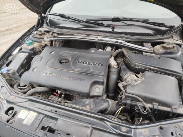 Volvo V70 2000 Pakruojis, ar dzinēja tilpumu 2.50 L un nobraukumu 450 tūkst. km par 750 €, foto 5 vietnē AUTOMOTO.COM.LV