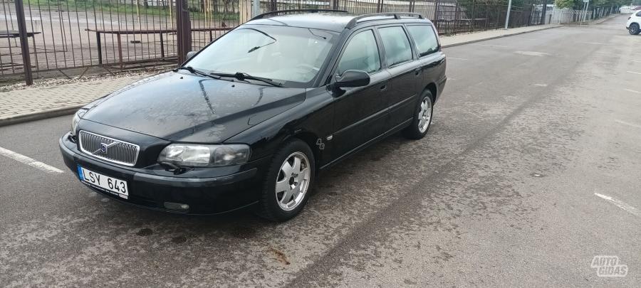Volvo V70 2000 in Telschi, with an engine capacity of 2.50 L and mileage of 568 thousand km for 850 €, photo 3 on AUTOMOTO.COM.LV