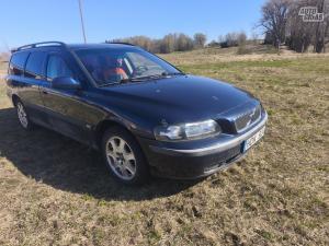 Volvo V70 2000 in Ignalina, with an engine capacity of 2.40 L and mileage of 375 thousand km for 430 €, photo  on AUTOMOTO.COM.LV