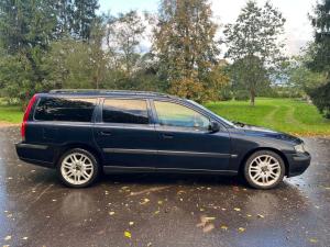 Volvo V70 2000 Klaipėda, ar dzinēja tilpumu 2.50 L un nobraukumu 422 tūkst. km par 790 €, foto 6 vietnē AUTOMOTO.COM.LV