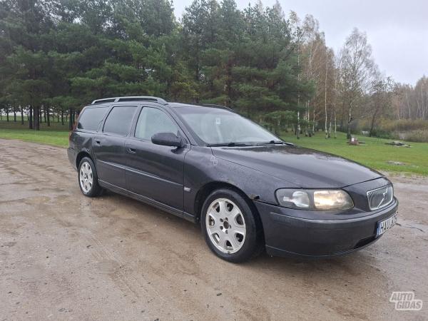 Volvo V70 2000 in Kretinga, with an engine capacity of 2.50 L and mileage of 386 thousand km for 750 €, photo 3 on AUTOMOTO.COM.LV