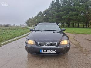 Volvo V70 2000 Kretinga, ar dzinēja tilpumu 2.50 L un nobraukumu 386 tūkst. km par 750 €, foto 4 vietnē AUTOMOTO.COM.LV