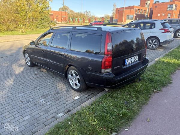 Вольво В70 2000 в Аникщяй, объемом двигателя 2.50 л и пробегом 392 тыс. км за 800 €, фото 5 на AUTOMOTO.COM.LV