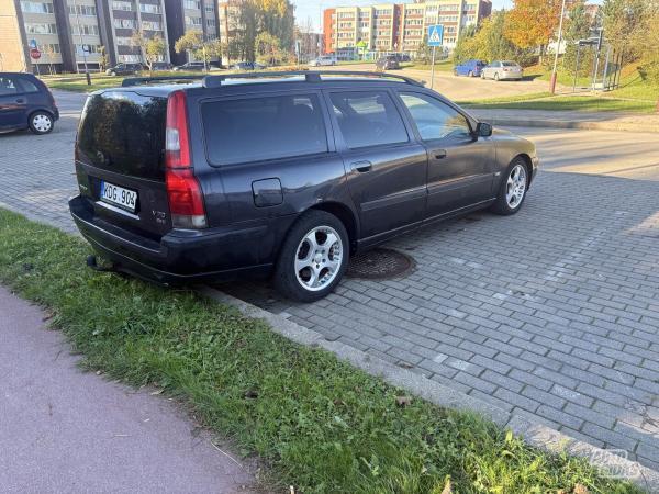 Вольво В70 2000 в Аникщяй, объемом двигателя 2.50 л и пробегом 392 тыс. км за 800 €, фото 6 на AUTOMOTO.COM.LV
