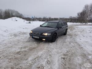 Volvo V70 2001 Šauļi, ar dzinēja tilpumu 2.50 L un nobraukumu 385 tūkst. km par 950 €, foto  vietnē AUTOMOTO.COM.LV
