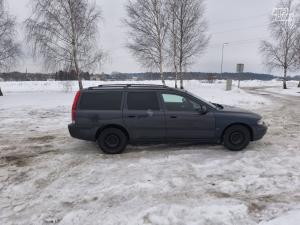 Volvo V70 2001 Šauļi, ar dzinēja tilpumu 2.50 L un nobraukumu 385 tūkst. km par 950 €, foto 6 vietnē AUTOMOTO.COM.LV