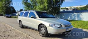 Volvo V70 2001 in Riga, with an engine capacity of 2.40 L and mileage of 372 thousand km for 4495 €, photo 4 on AUTOMOTO.COM.LV