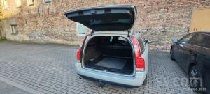 Volvo V70 2001 in Riga, with an engine capacity of 2.40 L and mileage of 372 thousand km for 4495 €, photo 14 on AUTOMOTO.COM.LV