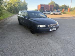 Volvo V70 2001 in Anyksciai, with an engine capacity of 2.40 L and mileage of 425 thousand km for 540 €, photo 7 on AUTOMOTO.COM.LV