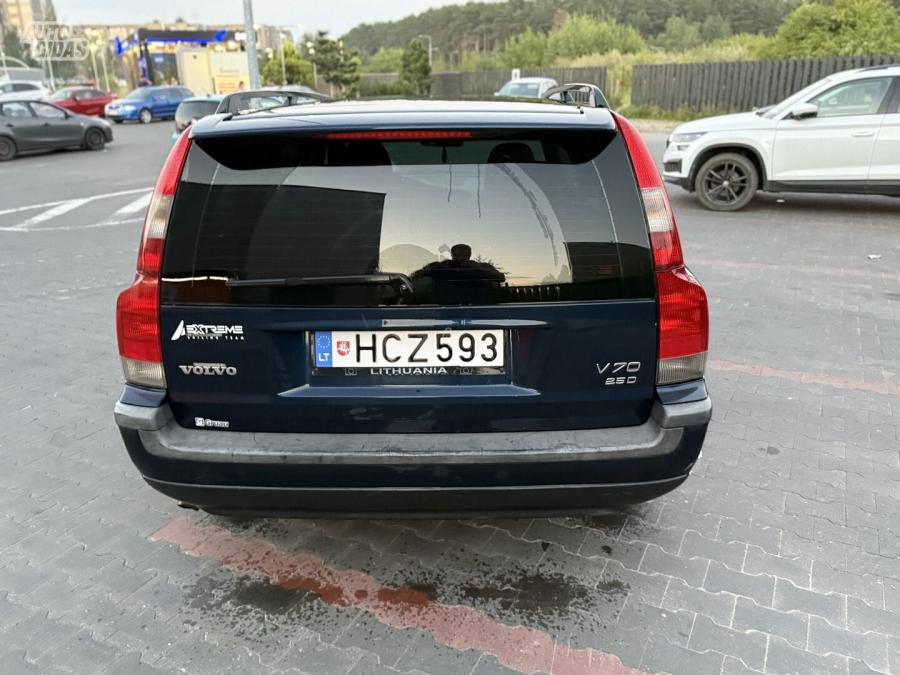 Volvo V70 2001 Viļņa, ar dzinēja tilpumu 2.50 L un nobraukumu 320 tūkst. km par 1150 €, foto 5 vietnē AUTOMOTO.COM.LV