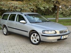 Volvo V70 2002 Jelgava, ar dzinēja tilpumu 2.40 L un nobraukumu 249 tūkst. km par 1650 €, foto 1 vietnē AUTOMOTO.COM.LV