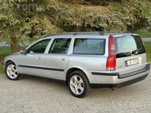 Volvo V70 2002 Jelgava, ar dzinēja tilpumu 2.40 L un nobraukumu 249 tūkst. km par 1650 €, foto 6 vietnē AUTOMOTO.COM.LV