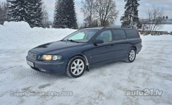 Volvo V70 2002 Saue, ar dzinēja tilpumu 2.40 L un nobraukumu 434 tūkst. km par 2900 €, foto 1 vietnē AUTOMOTO.COM.LV
