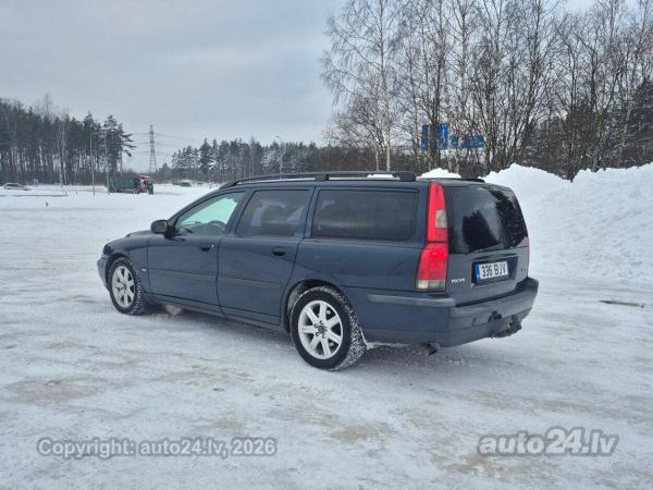 Volvo V70 2002 Saue, ar dzinēja tilpumu 2.40 L un nobraukumu 434 tūkst. km par 2900 €, foto 2 vietnē AUTOMOTO.COM.LV