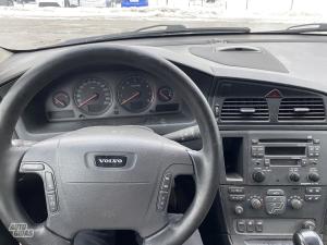 Volvo V70 2002 Viļņa, ar dzinēja tilpumu 2.50 L un nobraukumu 300 tūkst. km par 990 €, foto 4 vietnē AUTOMOTO.COM.LV