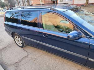 Volvo V70 2002 Utena, ar dzinēja tilpumu 2.40 L un nobraukumu 308 tūkst. km par 1400 €, foto 5 vietnē AUTOMOTO.COM.LV