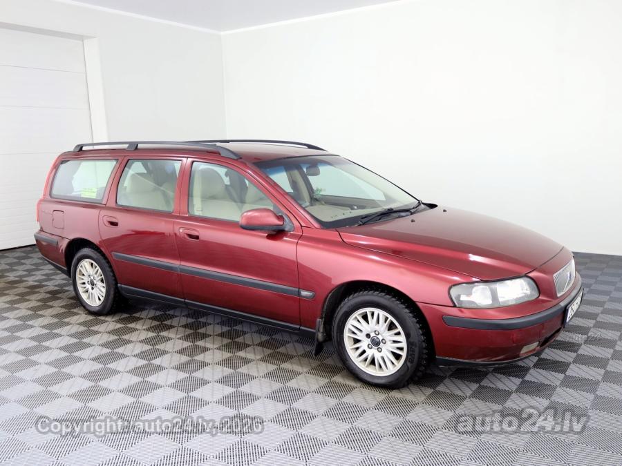 Volvo V70 2002 in Tallinn, with an engine capacity of 2.40 L and mileage of 286 thousand km for 799 €, photo 1 on AUTOMOTO.COM.LV