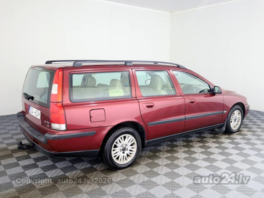 Volvo V70 2002 in Tallinn, with an engine capacity of 2.40 L and mileage of 286 thousand km for 799 €, photo 4 on AUTOMOTO.COM.LV