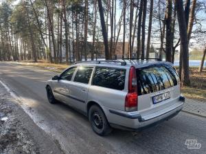 Volvo V70 2002 Ukmergė, ar dzinēja tilpumu 2.40 L un nobraukumu 368 tūkst. km par 900 €, foto 5 vietnē AUTOMOTO.COM.LV