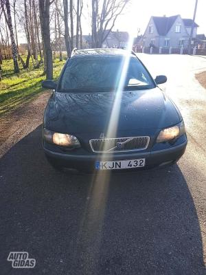 Volvo V70 2002 Raseiniai, ar dzinēja tilpumu 2.40 L un nobraukumu 350 tūkst. km par 1000 €, foto  vietnē AUTOMOTO.COM.LV