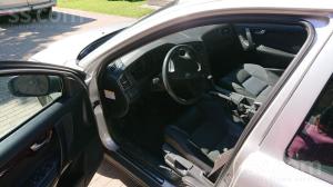 Volvo V70 2002 in Riga, with an engine capacity of 2.40 L and mileage of 391 thousand km for 1550 €, photo 3 on AUTOMOTO.COM.LV