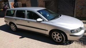Volvo V70 2002 in Riga, with an engine capacity of 2.40 L and mileage of 391 thousand km for 1550 €, photo 6 on AUTOMOTO.COM.LV