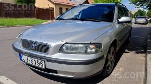 Volvo V70 2002 Daugavpils, ar dzinēja tilpumu 2.40 L un nobraukumu 329 tūkst. km par 1450 €, foto  vietnē AUTOMOTO.COM.LV