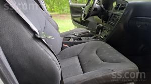 Volvo V70 2002 Daugavpils, ar dzinēja tilpumu 2.40 L un nobraukumu 329 tūkst. km par 1450 €, foto 13 vietnē AUTOMOTO.COM.LV