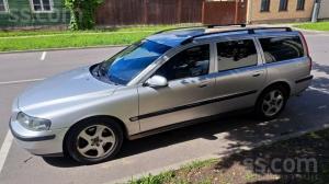 Volvo V70 2002 Daugavpils, ar dzinēja tilpumu 2.40 L un nobraukumu 329 tūkst. km par 1450 €, foto 32 vietnē AUTOMOTO.COM.LV