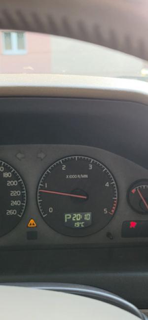 Volvo V70 2002 in Tallinn, with an engine capacity of 0.00 L and mileage of 425 thousand km for 1000 €, photo 12 on AUTOMOTO.COM.LV