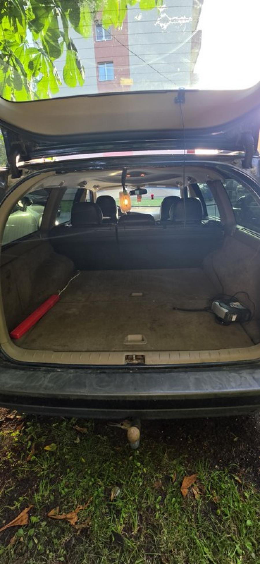 Volvo V70 2002 in Tallinn, with an engine capacity of 0.00 L and mileage of 425 thousand km for 1000 €, photo 19 on AUTOMOTO.COM.LV