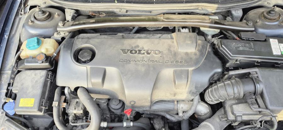 Volvo V70 2002 in Tallinn, with an engine capacity of 0.00 L and mileage of 425 thousand km for 1000 €, photo 27 on AUTOMOTO.COM.LV