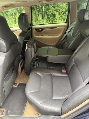 Volvo V70 2002 Tallina, ar dzinēja tilpumu 2.40 L un nobraukumu 400 tūkst. km par 1500 €, foto 9 vietnē AUTOMOTO.COM.LV