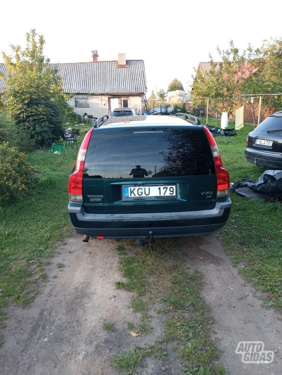 Volvo V70 2002 in Salcininkai, with an engine capacity of 2.40 L and mileage of 430 thousand km for 1500 €, photo 4 on AUTOMOTO.COM.LV