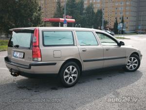 Volvo V70 2002 Tartu, ar dzinēja tilpumu 2.40 L un nobraukumu 0 tūkst. km par 1799 €, foto 7 vietnē AUTOMOTO.COM.LV